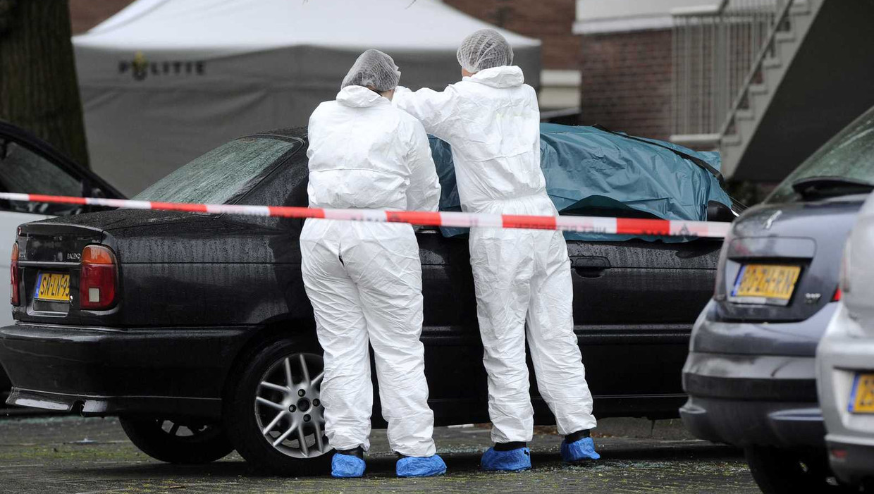 'Negen van tien zonen van zware criminelen ook in criminaliteit' | Het ...