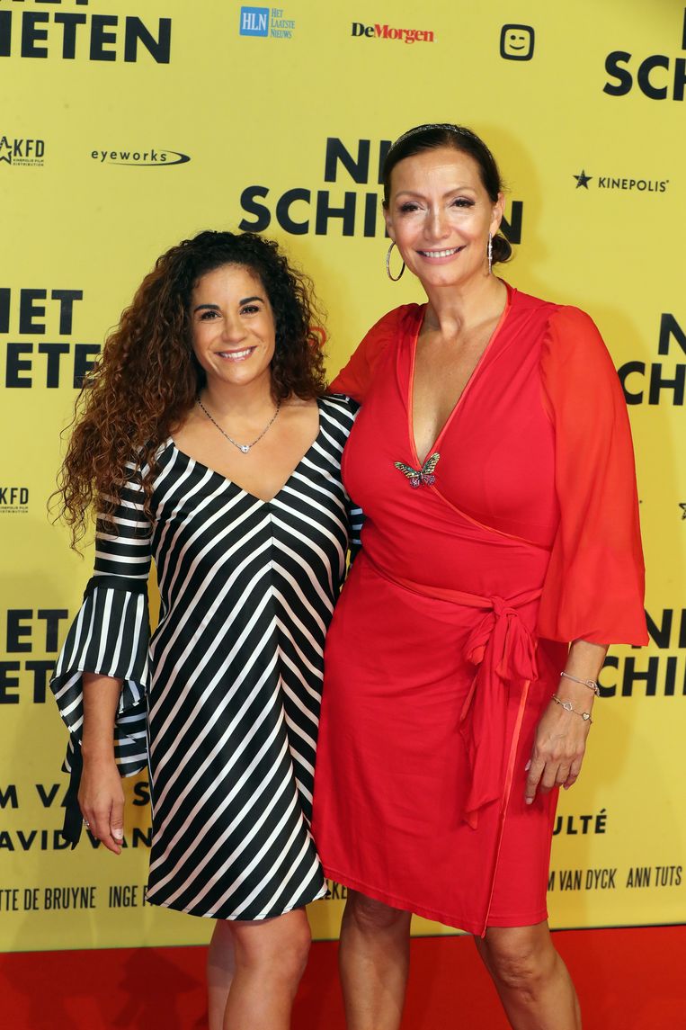 IN BEELD. Alexandra Potvin en Anke De Ridder poseren voor het eerst als ...