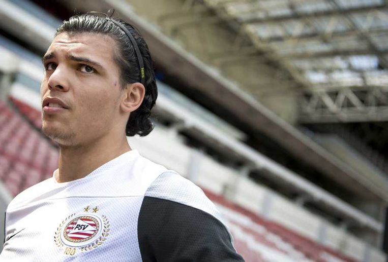 Rekik maakt indruk: '18 of 28 jaar, voetbal blijft spelletje van 11 ...