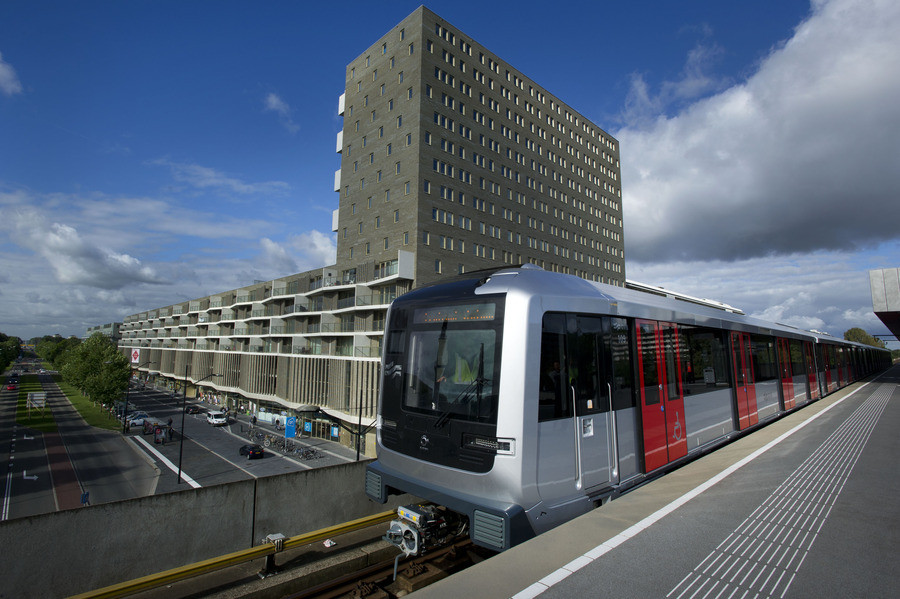 Amsterdam krijgt snellere trams, metro's en bussen | Foto | gelderlander.nl