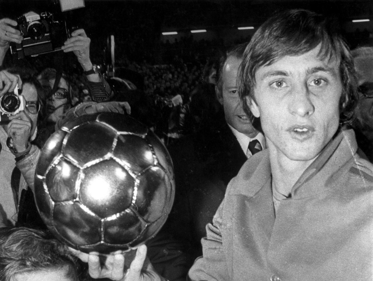 Een jaar later: De mooiste verhalen over Johan Cruijff | Het Parool
