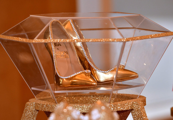 De duurste schoenen ter wereld kosten maar liefst 15 miljoen euro ...