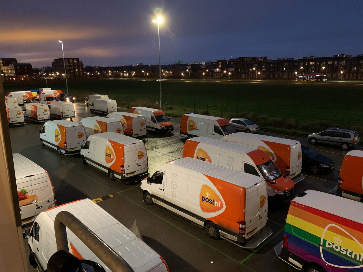 Een dag in het leven van pakketbezorger Marcos: ‘Door de coronacrisis ...