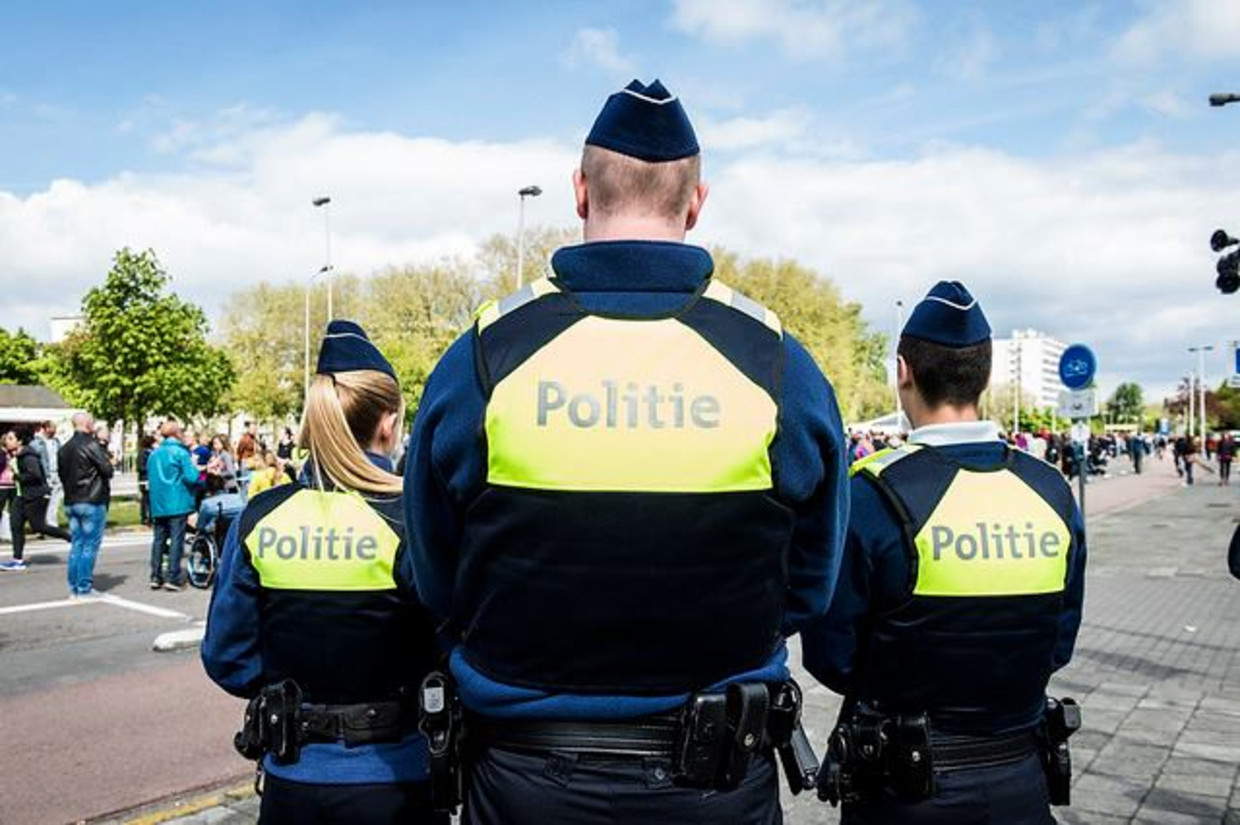 Drugsteam Antwerpse politie loopt leeg | De Morgen