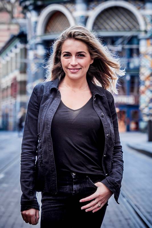 Shelly Sterk: Ik stond bij RTL achter in de rij | Show | AD.nl