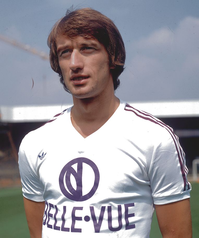 ‘Slangenmens’ Rob Rensenbrink op 72-jarige leeftijd overleden | Sport | HLN