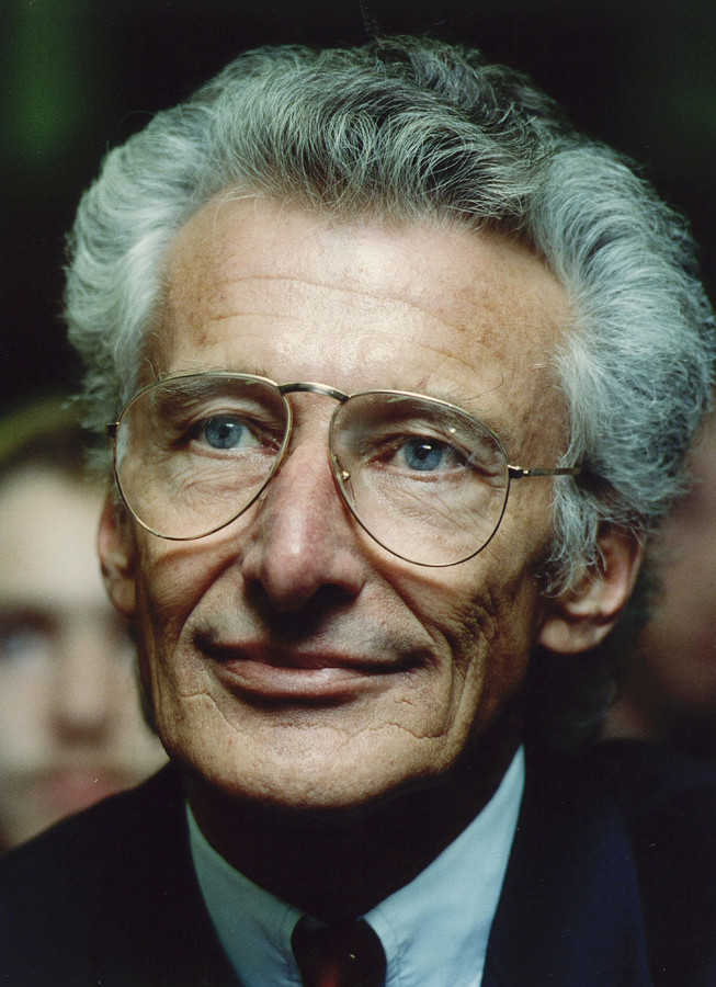 Mens, schrijver en Tweede Wereldoorlog: Literatuurmuseum geeft inkijkje ...