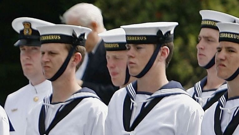 Matroos filmt zichzelf terwijl hij collega verkracht | Buitenland ...