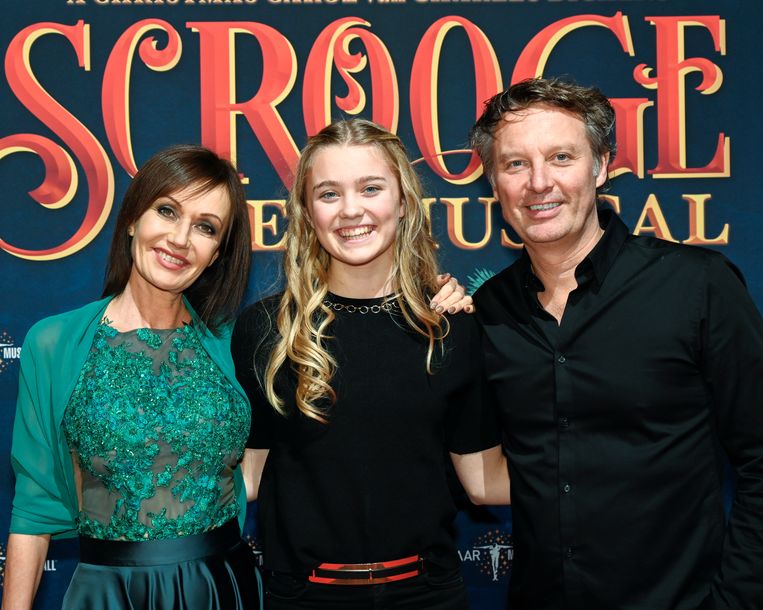 IN BEELD. BV's in kerstsfeer op première musical ‘Scrooge’ | Showbizz | HLN