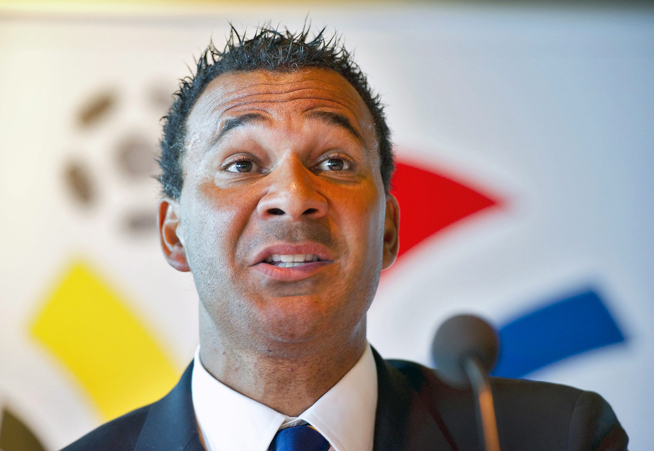Gullit: 'Feyenoord is verder in ontwikkeling dan Ajax' | Foto | AD.nl