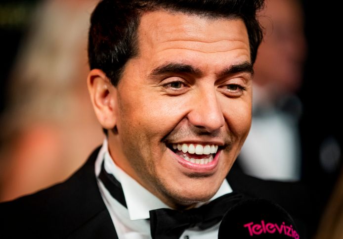 Jan Smit wordt vandaag 34 en is weer klaar om op te treden | Showbizz ...