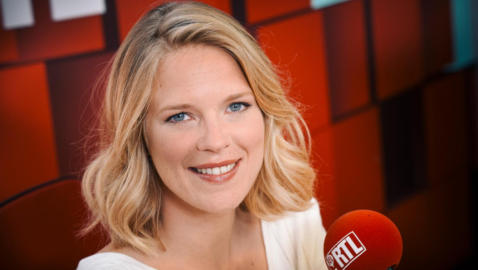 Encore une speakerine de RTL qui séduit la France | Télé | 7sur7.be