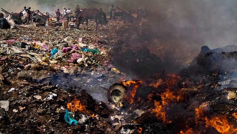 Het milieu redden? Stoppen met afval verbranden helpt meer dan u denkt ...