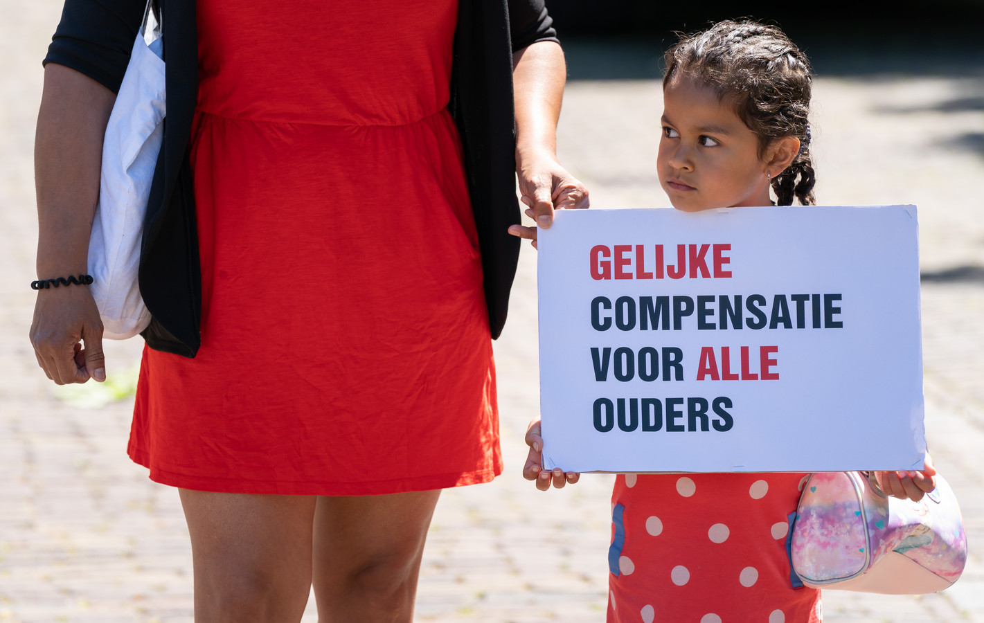 Oproep aan gedupeerden van de toeslagenaffaire om zich te melden | Foto ... Oproep aan gedupeerden van de toeslagenaffaire om zich te melden | Foto ...