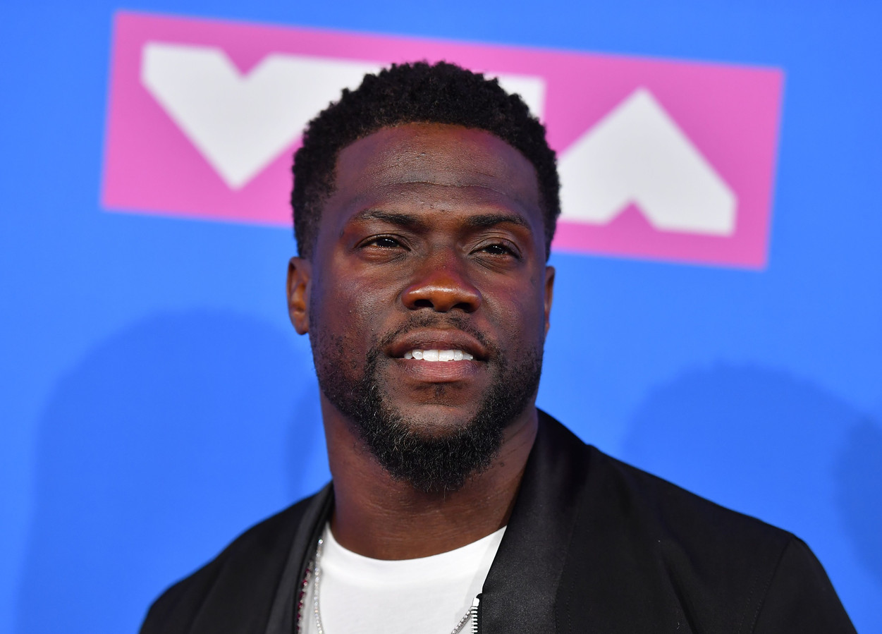 Kevin Hart biedt toch excuses aan voor antihomo-uitspraken | Foto | AD.nl Kevin Hart biedt toch excuses aan voor antihomo-uitspraken | Foto | AD.nl