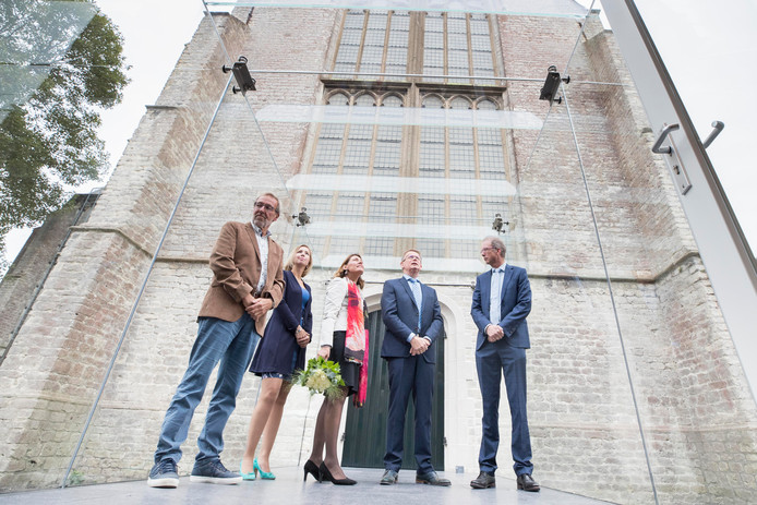 Kerkelijk centrum geopend: In Yerseke kan je nu vanuit het kerkschip ...