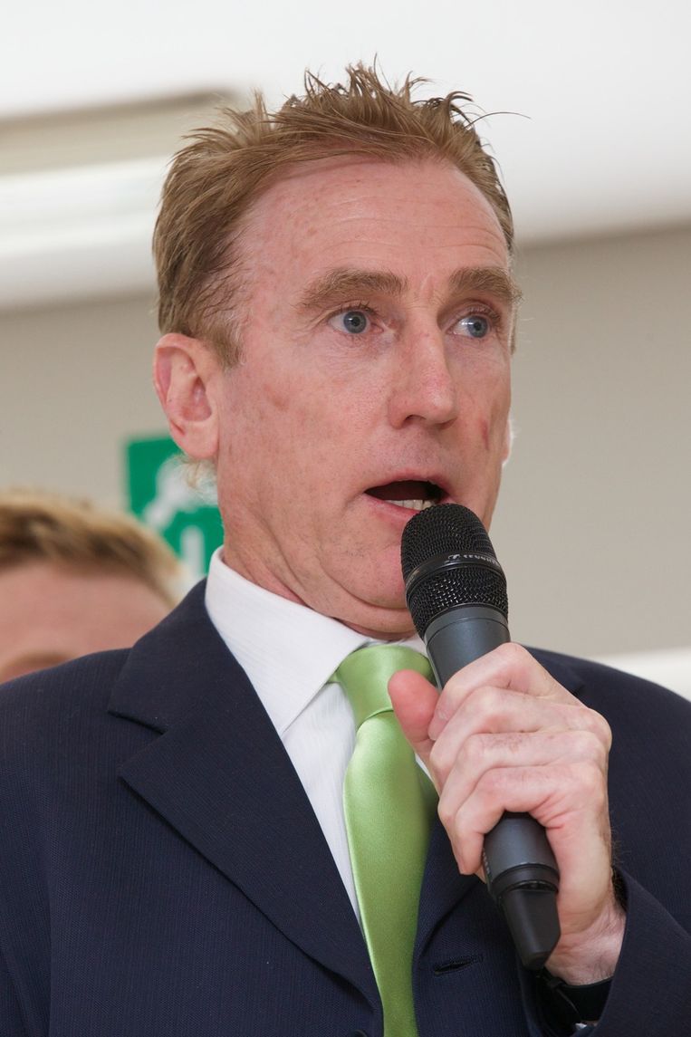 Recordwinnaar Sean Kelly ziet Sky-tweestrijd in Parijs-Nice: "Twee ...